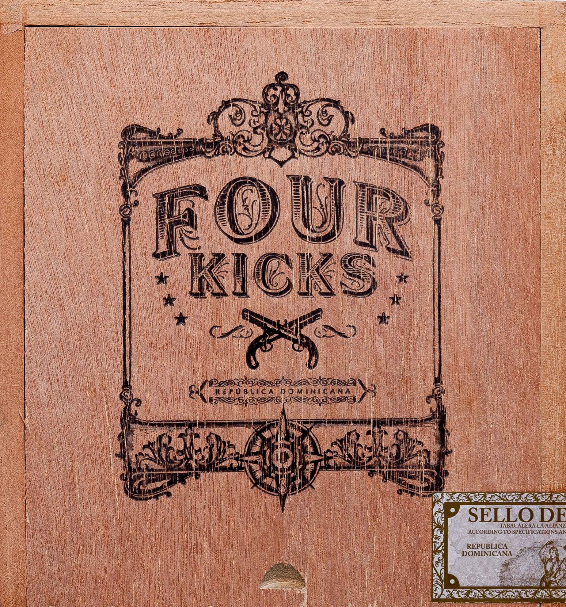Four Kicks Seleccion No. 5 | Best Online Cigar Shopping Experience Around!