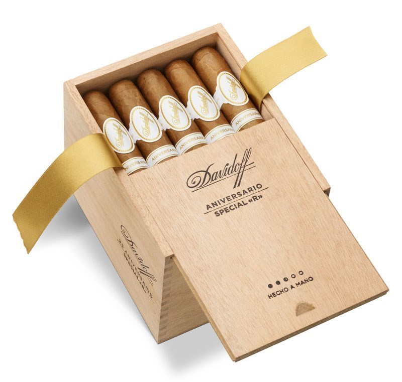 Buy Davidoff ANIVERSARIO SPECIAL R Online at Small Batch Cigar | Best ...