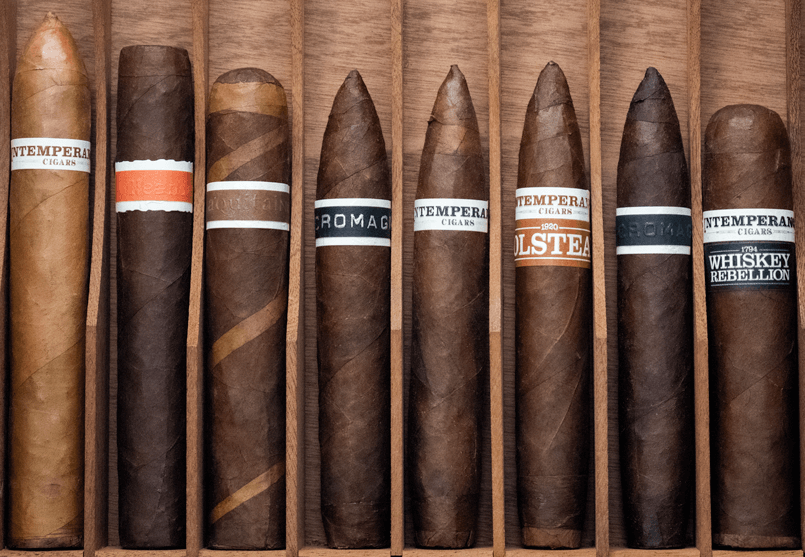 Buy RoMa Craft 2024 Sampler Online at Small Batch Cigar | Best Online ...